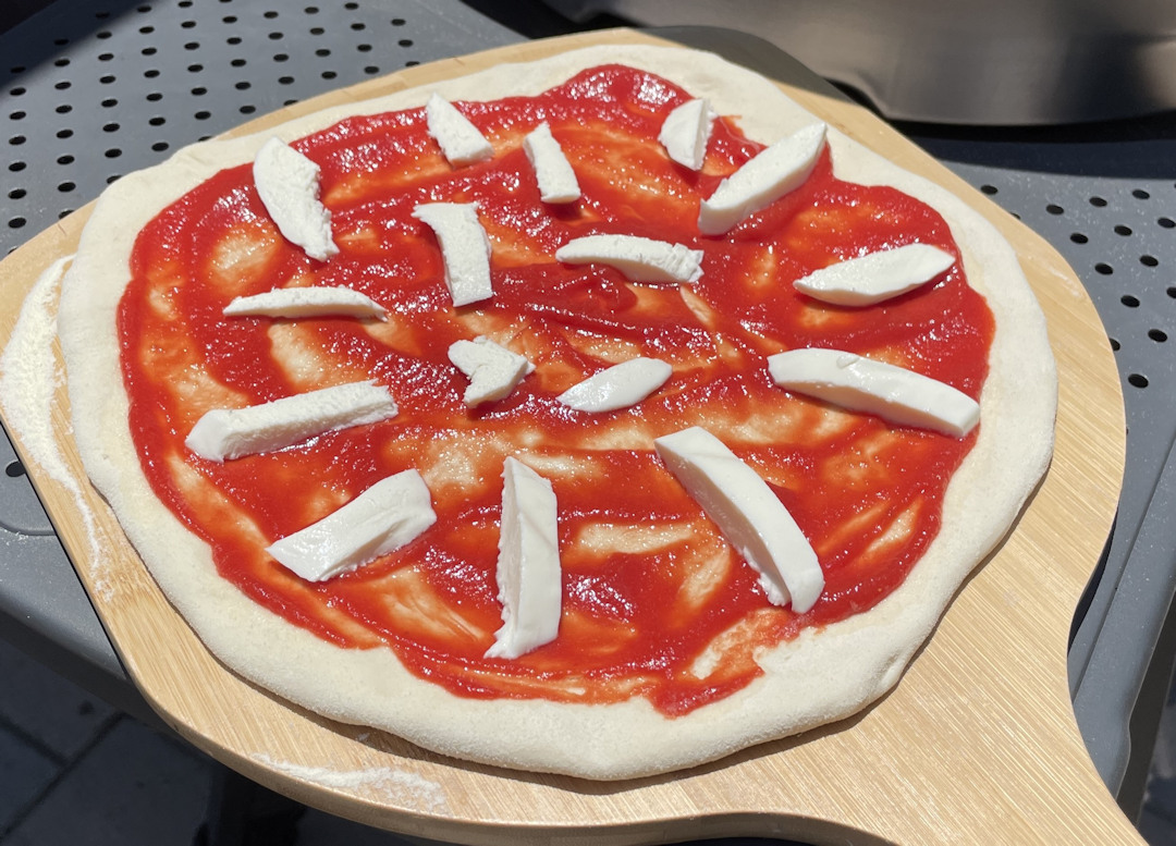 "The" AVPN Pizza Recipe - Satisfying Slice