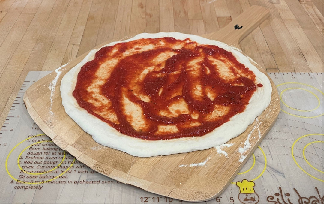 Marinara Pizza Recipe - Satisfying Slice