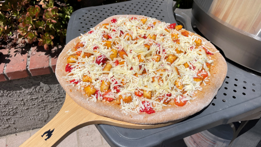 Peri Peri Paneer Pizza - Satisfying Slice
