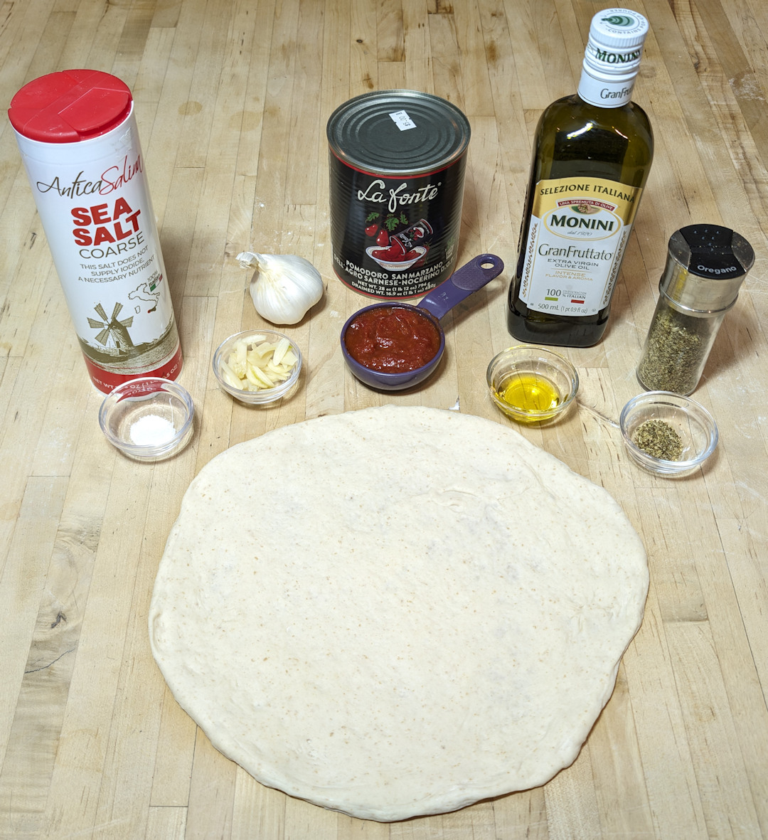 Marinara Pizza Recipe - Satisfying Slice