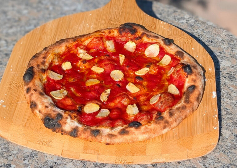 Marinara Pizza Recipe - Satisfying Slice